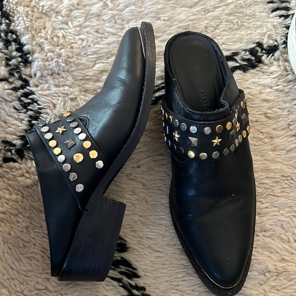 Rapsodia | Shoes | Rapsodia Texan Mule | Poshmark